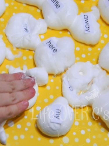 Sight Word Clouds Activity for Preschoolers - Life Over C's