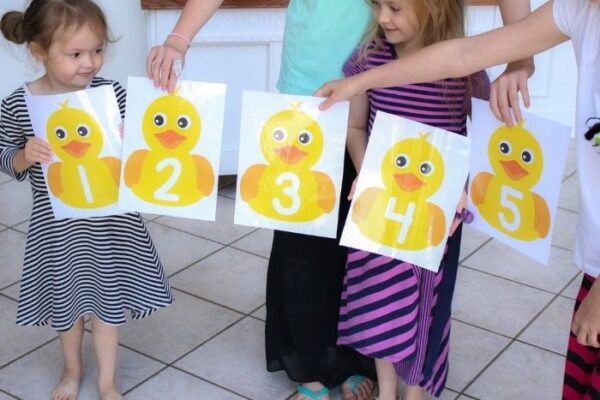 Free Printable Five Little Ducks Number Line Activity - Life Over C's