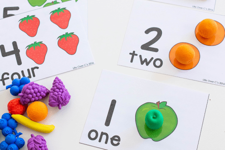 Free Printable Fruit Counting Cards for Preschool