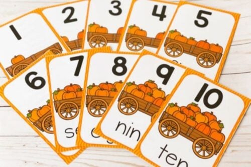Free Pumpkin Theme Preschool Posters for Counting to 10