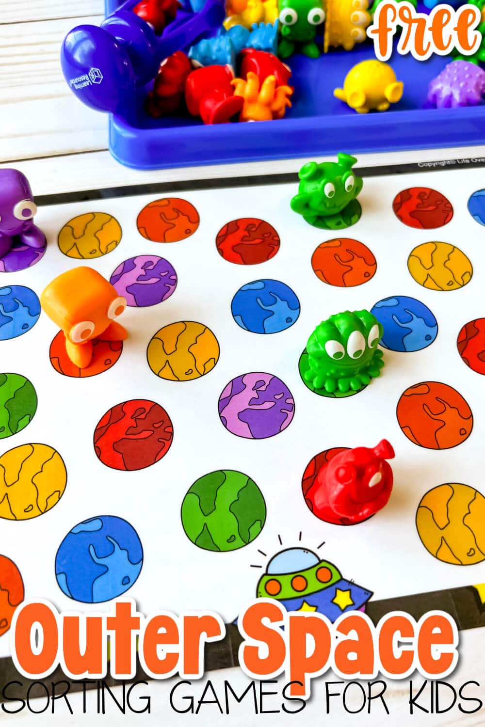 Free Printable Space Theme Matching & Color Sorting Activities